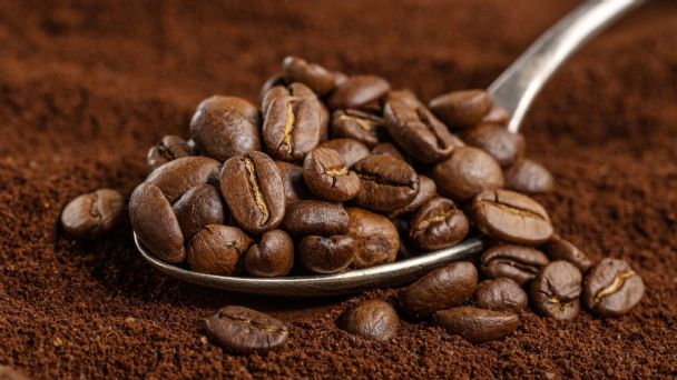 Descubre los secretos para moler café en casa como un experto - Un Café